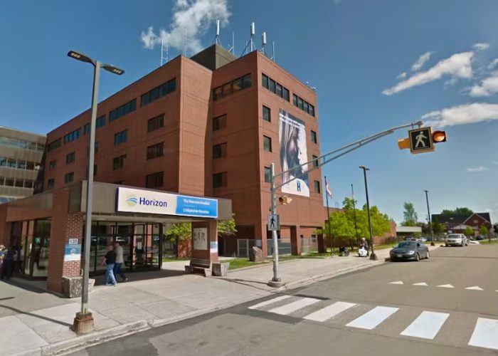 About Us – RESOLUTE Living